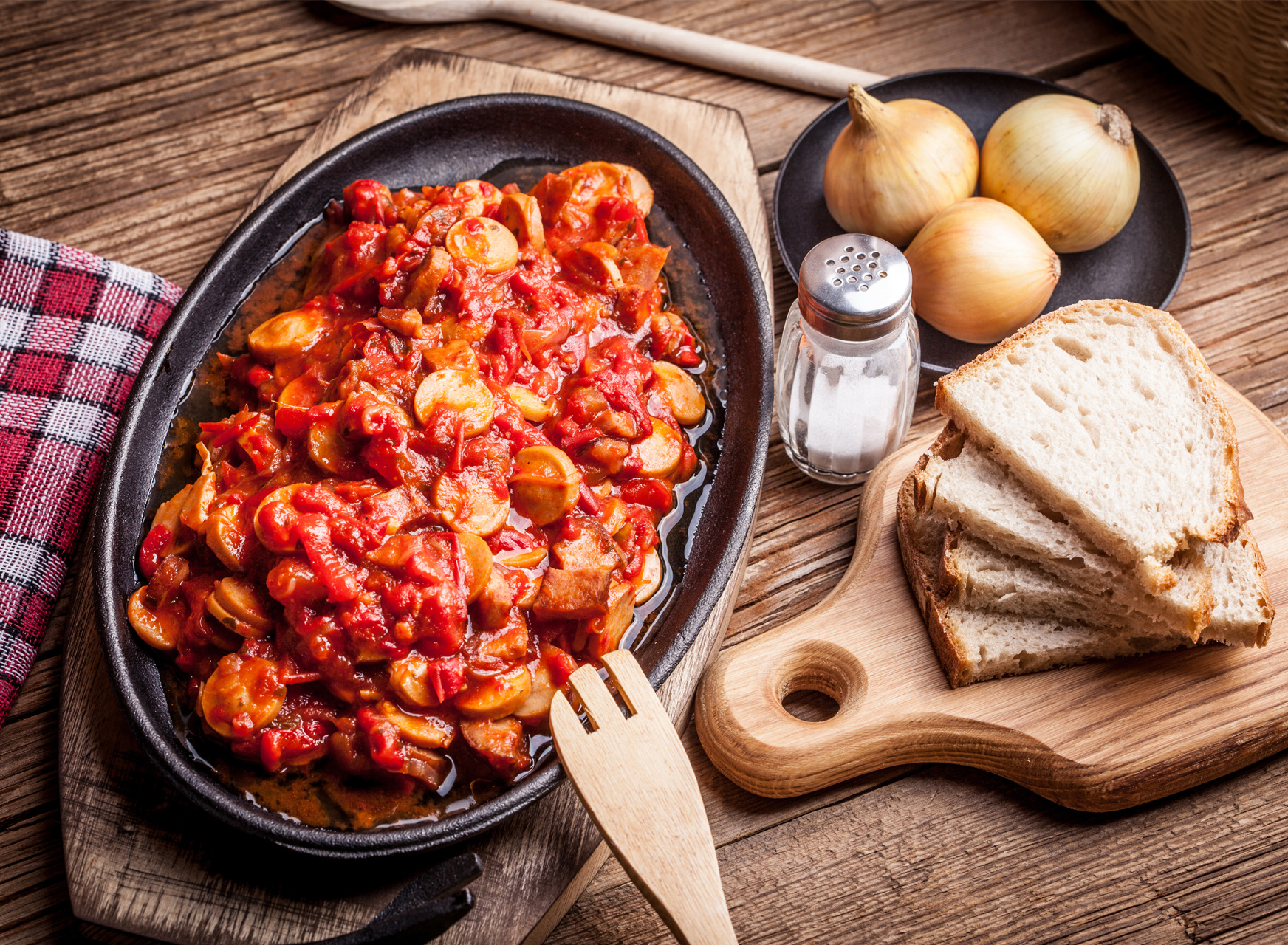Top 5 Hungarian Dishes to Eat on your Visit