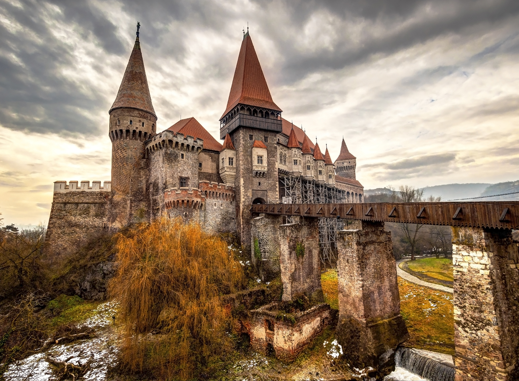7 Spookiest destinations to celebrate Halloween